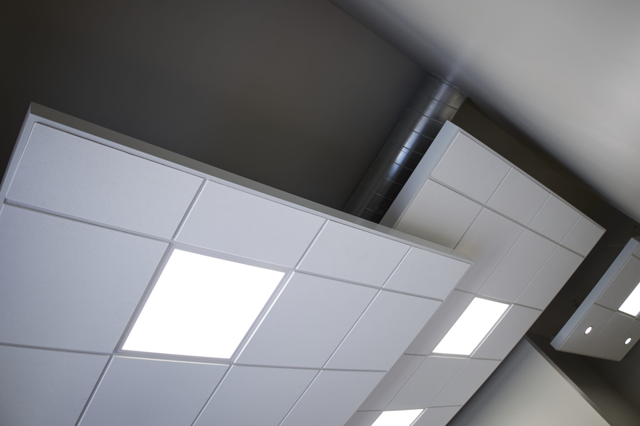 CDS Framing Office feat. Strata Ceiling Trims - Flannery Trim