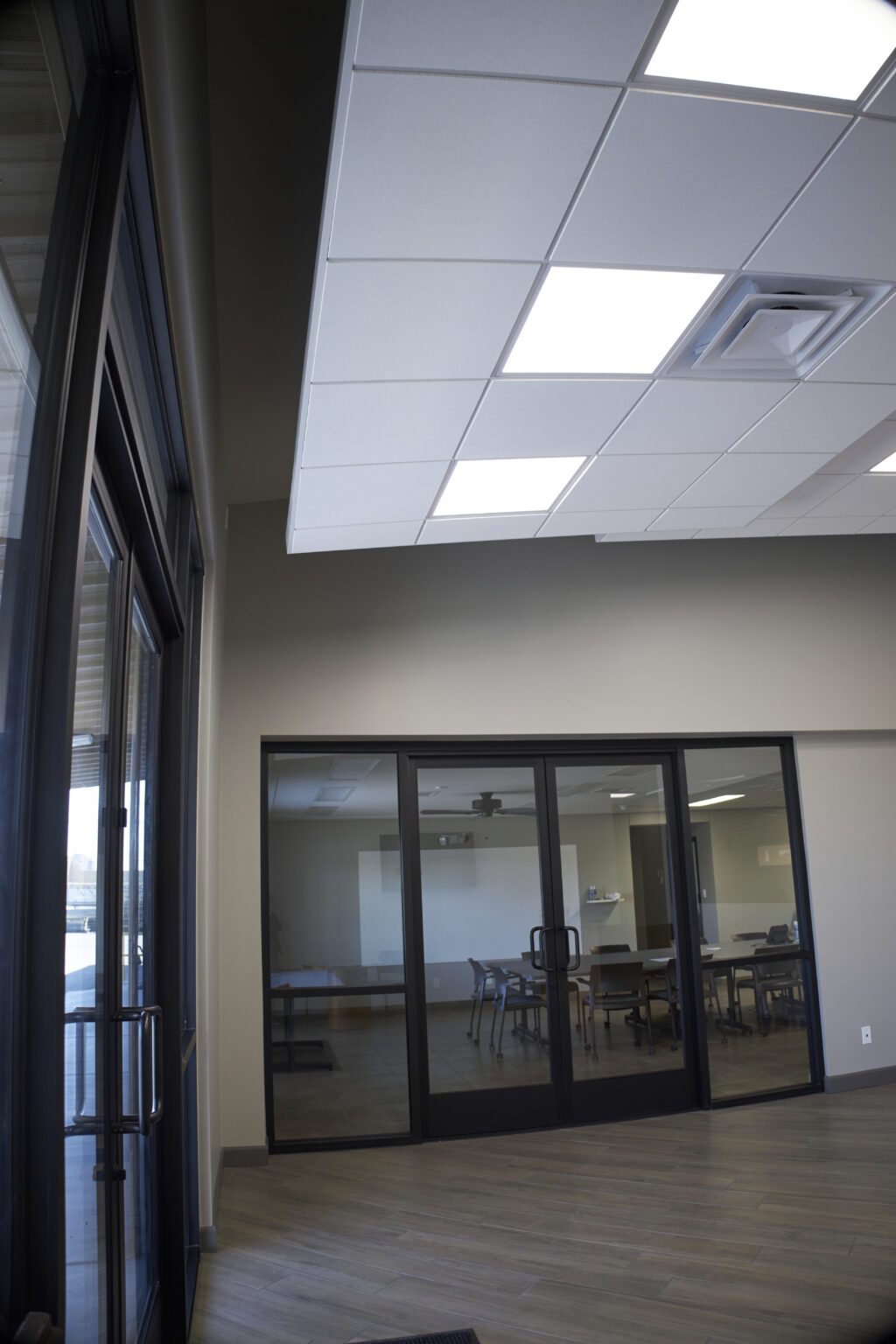 CDS Framing Office feat. Strata Ceiling Trims - Flannery Trim